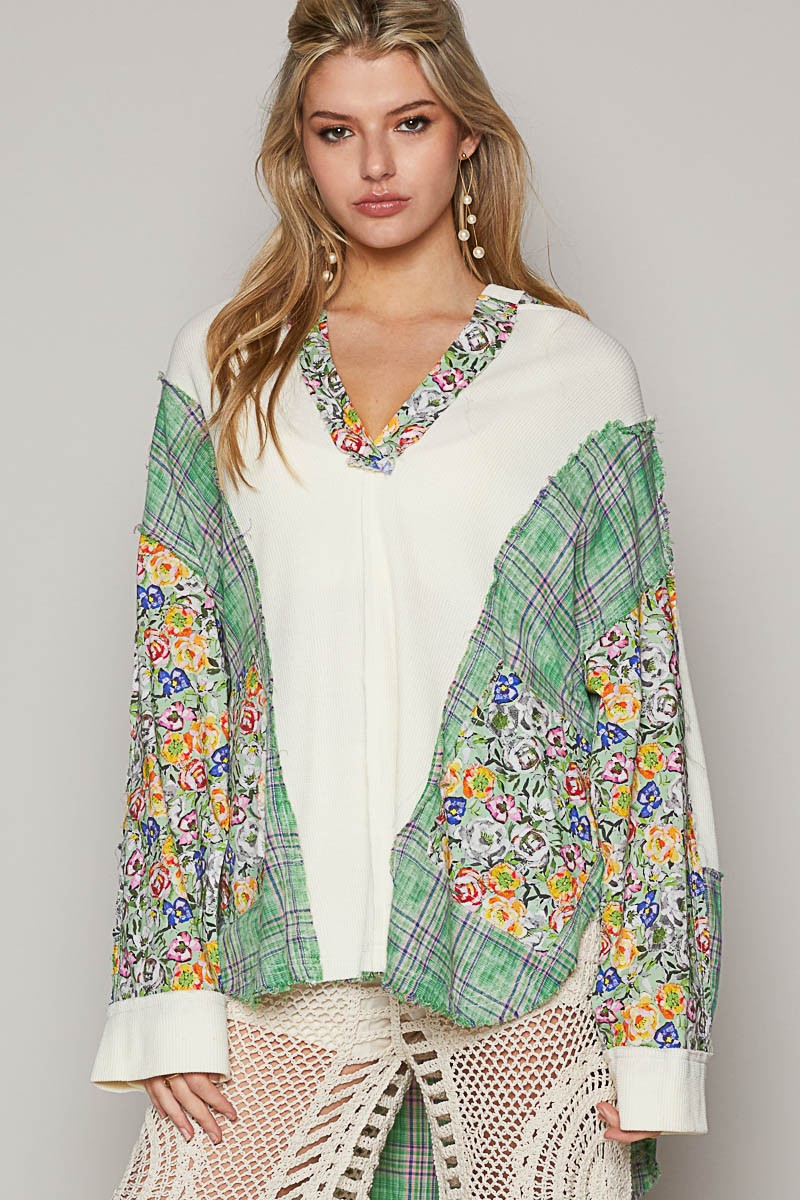 POL Oversized Thermal Top with Floral and Plaid Print in Clover Green ...