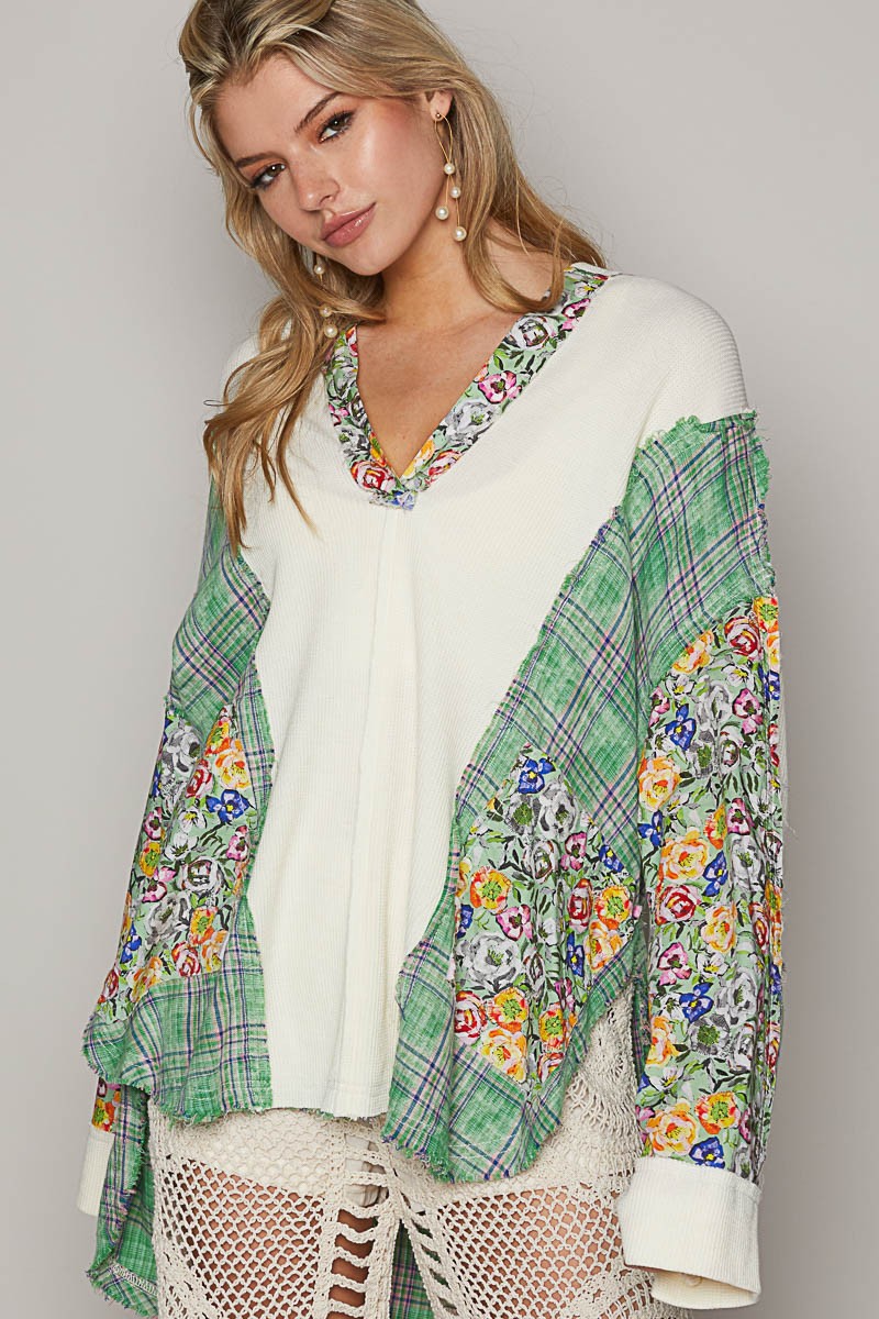 POL Oversized Thermal Top with Floral and Plaid Print in Clover Green ...