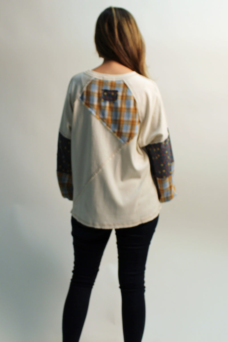 Easel Mix n Match Star Patched Top in Ecru – June Adel