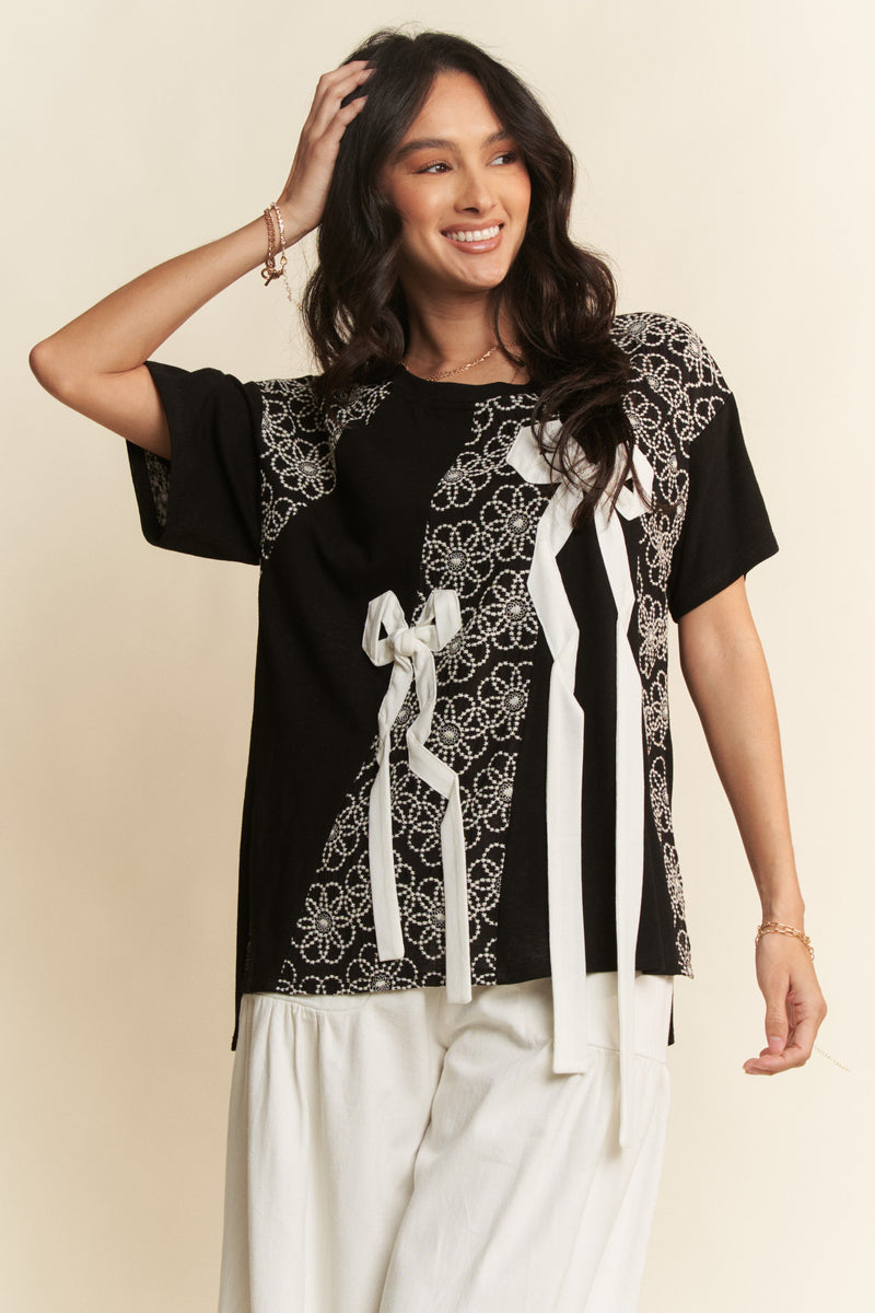 Davi & Dani Color Block Top with Lace and Bow Details in Black – June Adel